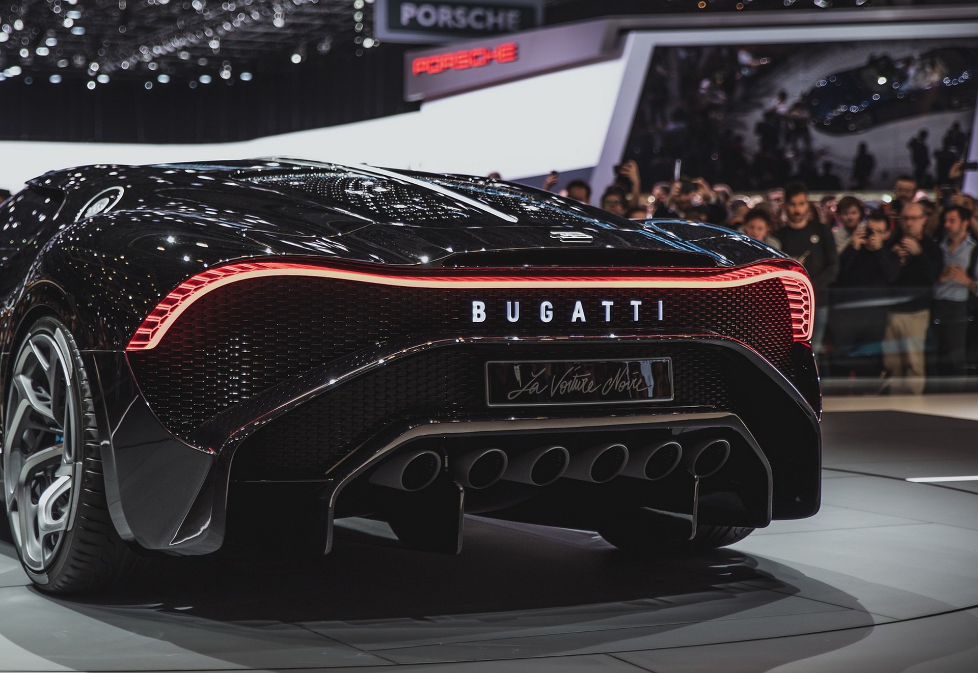 Bugatti's stand is the best by the standards of the Geneva Motor Show ...